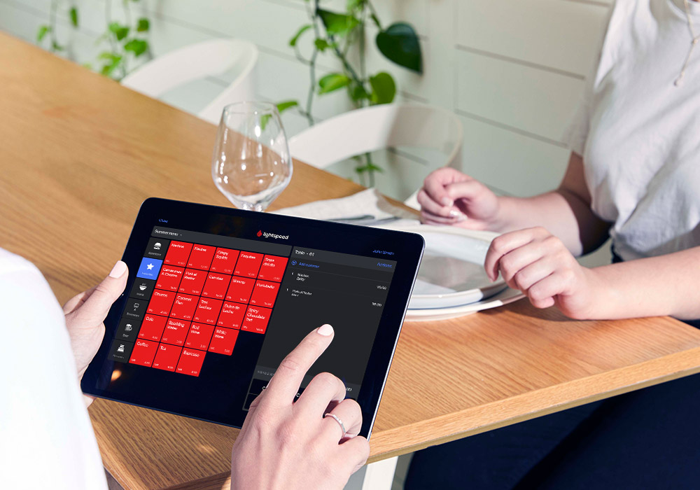 One-stop restaurant platform - Lightspeed